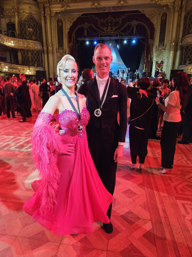 Platz 2 für Alexander und Laura bei the Open Worlds in Blackpool – GRÜN ...